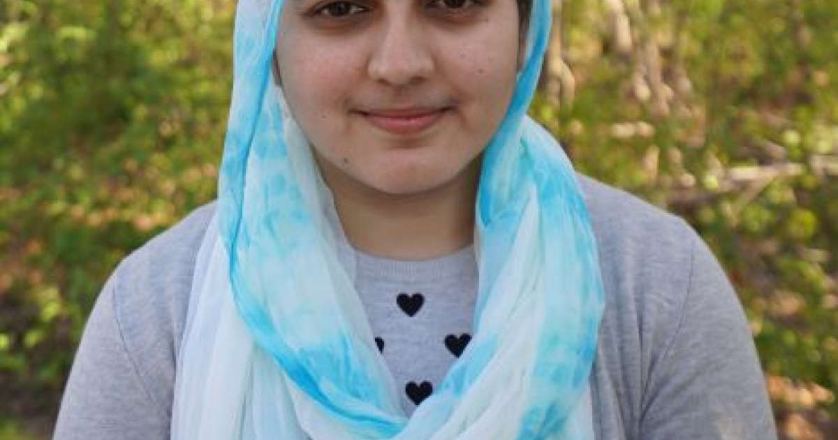 Monizah Mahmood SUNY Old Westbury Monizah Mahmood SUNY Old Westbury