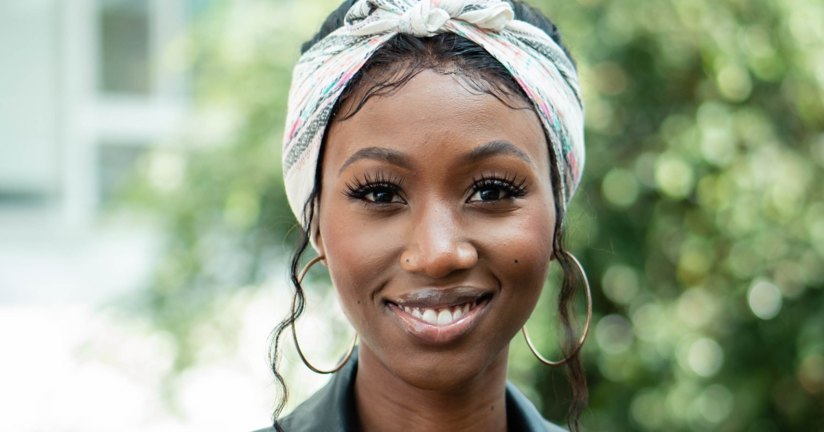 Senior Earns Inaugural SUNY EOP Award | SUNY Old Westbury